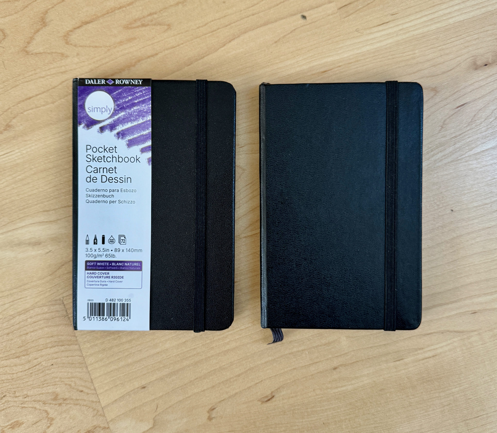 Notebook Review: Daler Rowney Pocket Sketchbook | Notebook Stories